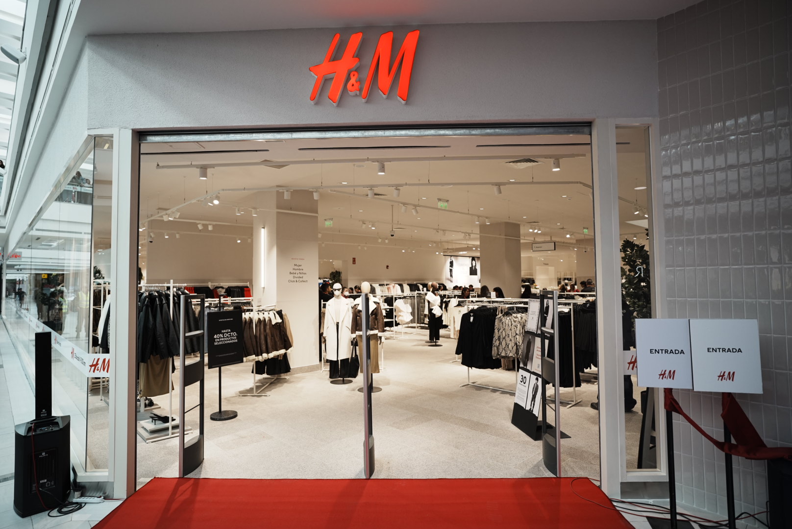 H&M abrirá en Mallplaza Vespucio y cerrará el año con 30 tiendas en ...