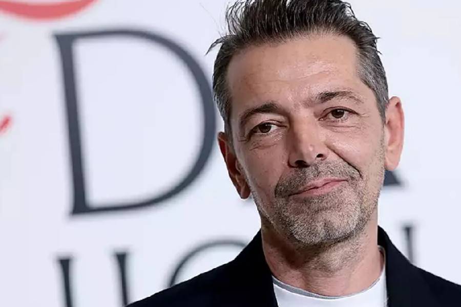 Versace nombra a Pieter Mulier director creativo - AmericaMalls & Retail